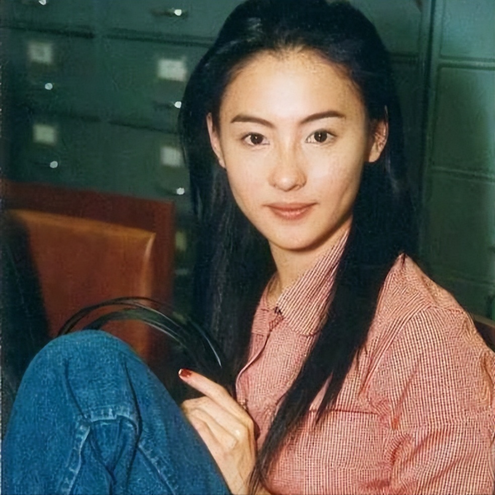 1440 photos, group photos in the cabin, Cecilia Cheung's private life ...