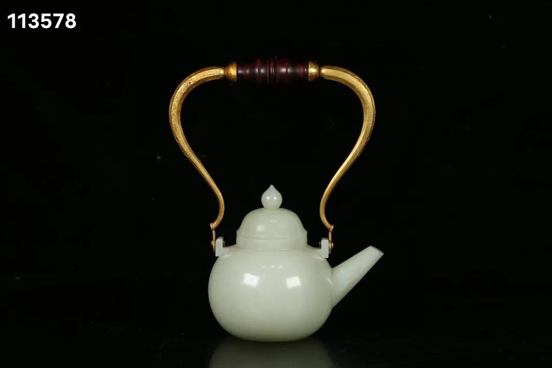 Qing old Hetian jade pot with beams, the jade is warm and delicate, the ...