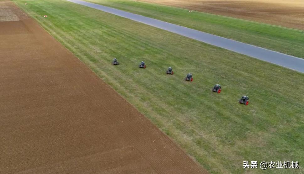 Fendt agricultural robots are equipped with the latest precision ...