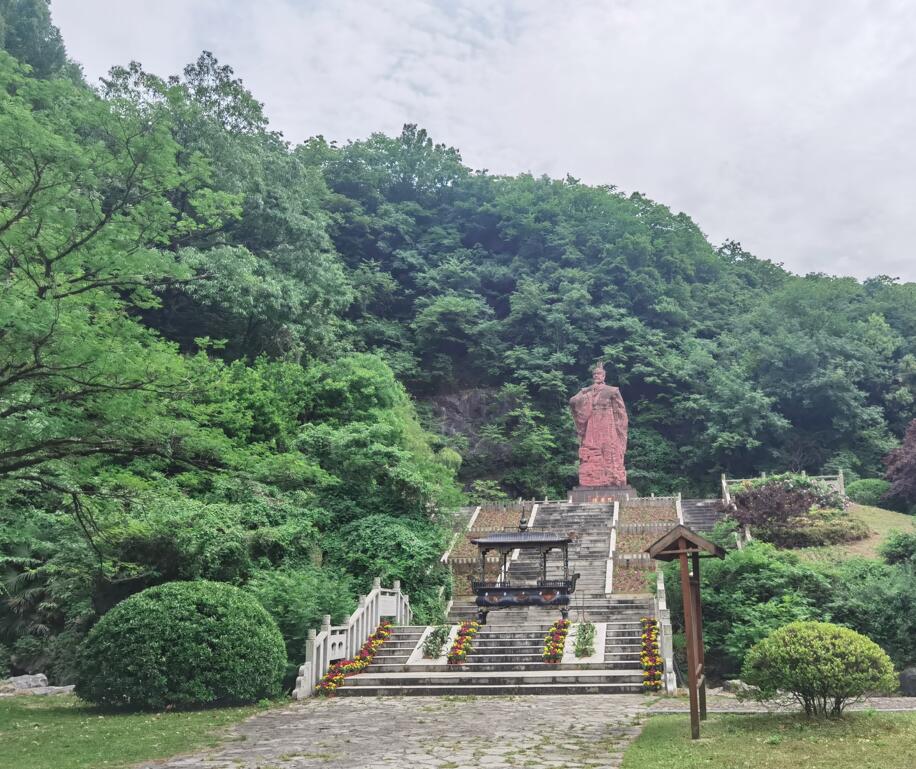 Yixing Taozu Holy Land - iNEWS