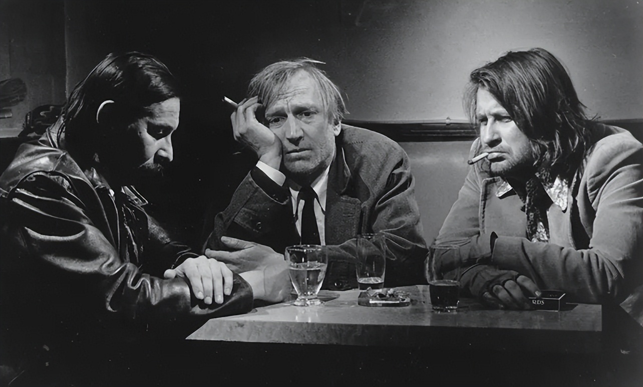 Why is it said that in "Life in Bohemia" the protagonist's poverty is ...