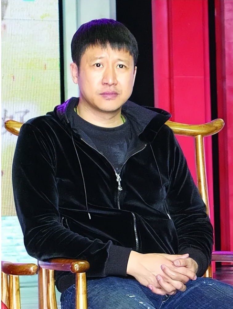 Famous actor Zhang Guoqiang: Painful when his father died early, and he ...