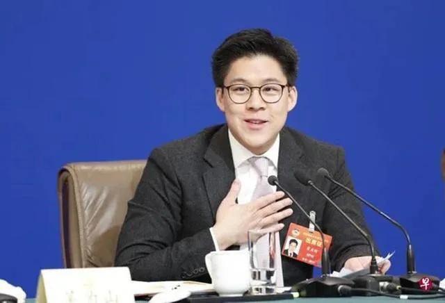 Huo Qigang appeared in Italy to promote Hong Kong, this time, Guo ...