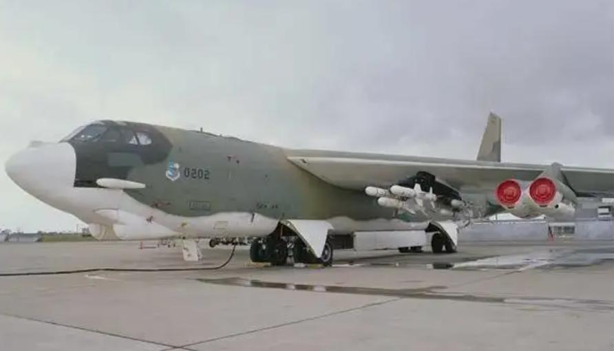 The arsenal aircraft will be the protagonist of future air combat, and ...