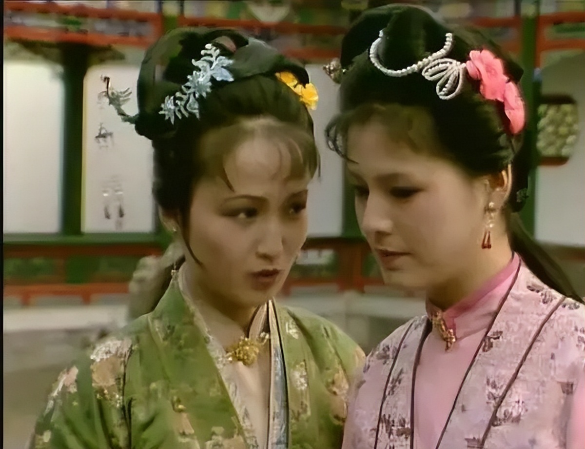 In "A Dream of Red Mansions", why only Xiren pays so much attention to ...