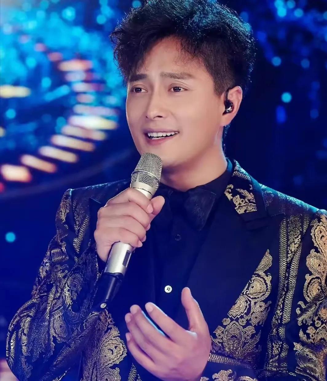 Grassroots singer Yunfei: He played the emotional card very well, what ...