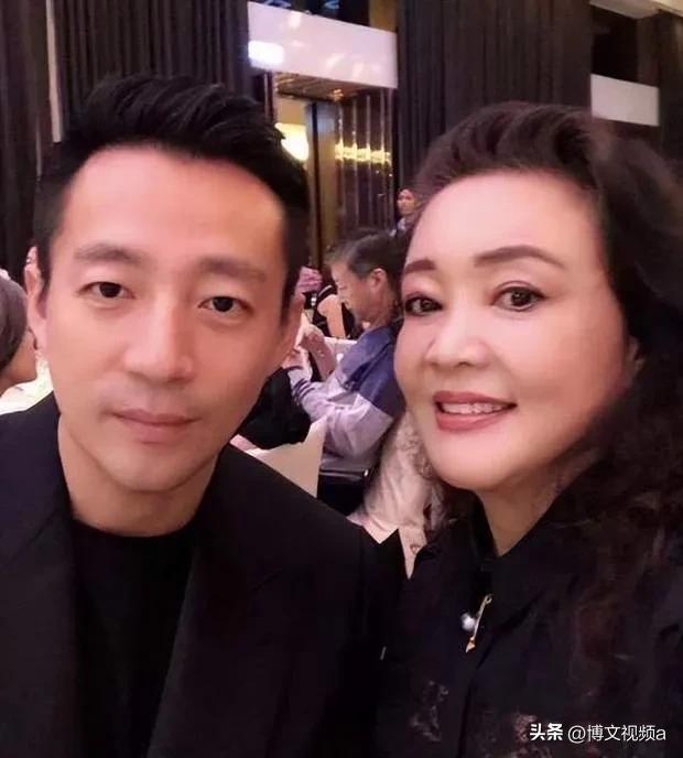 Zhang Lan Xiao S has been on the hot search successively, the former's ...