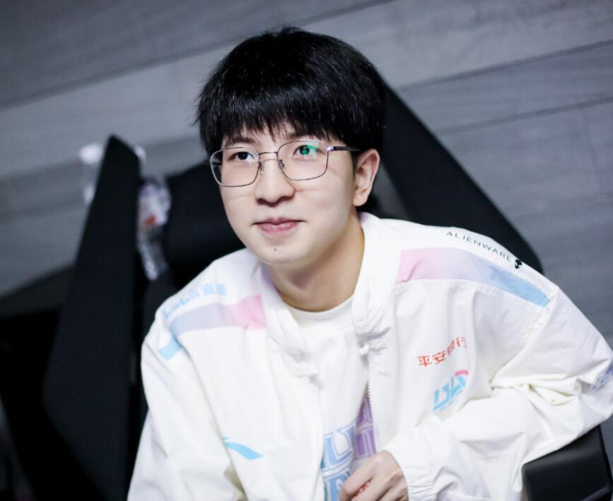 AD data is released, all data of JKL is higher than that of Elk, uzi can only be regarded as a ...