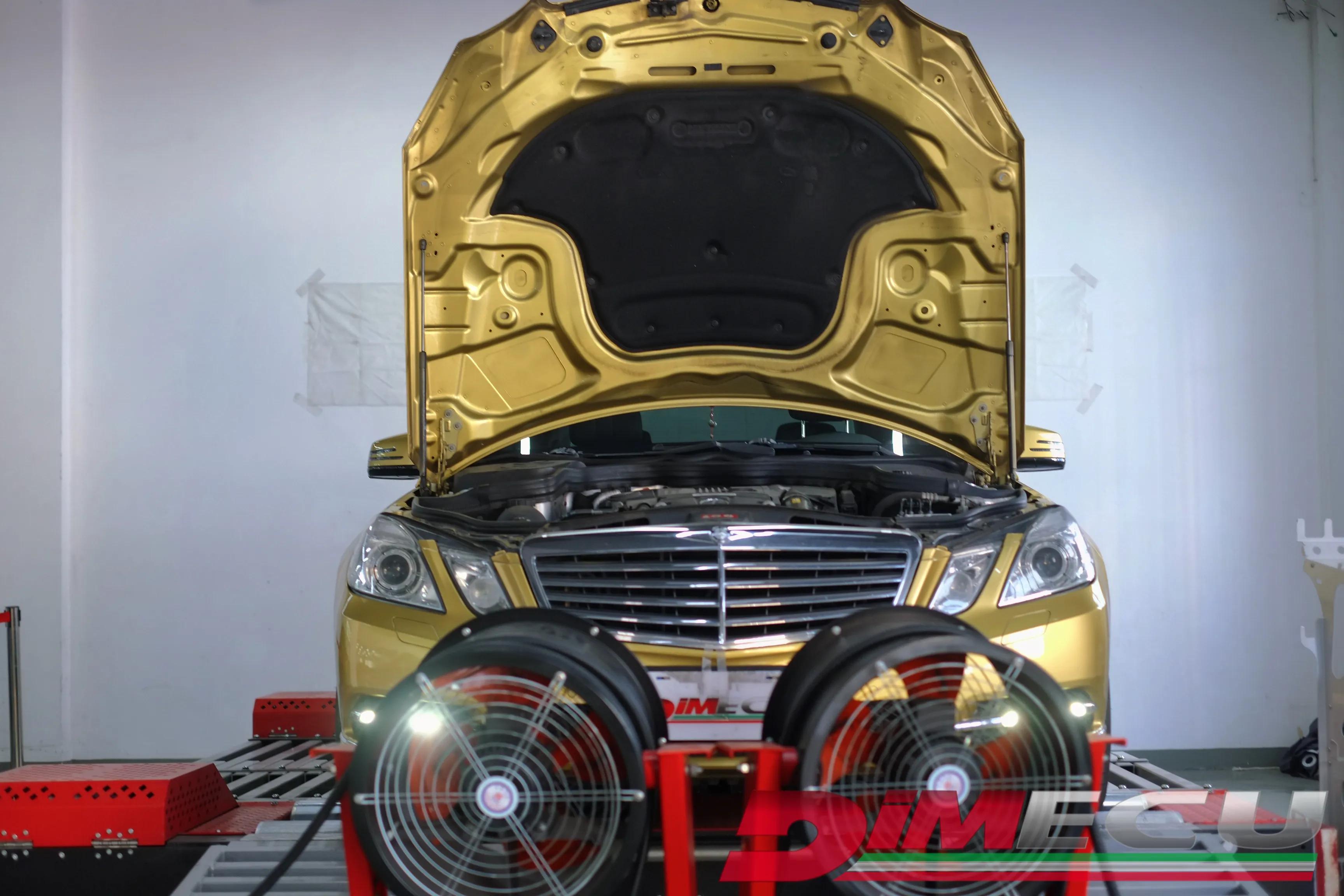 Mercedes-Benz E260L 1.8T power upgrade ten-year-old car full of vitality - iMedia