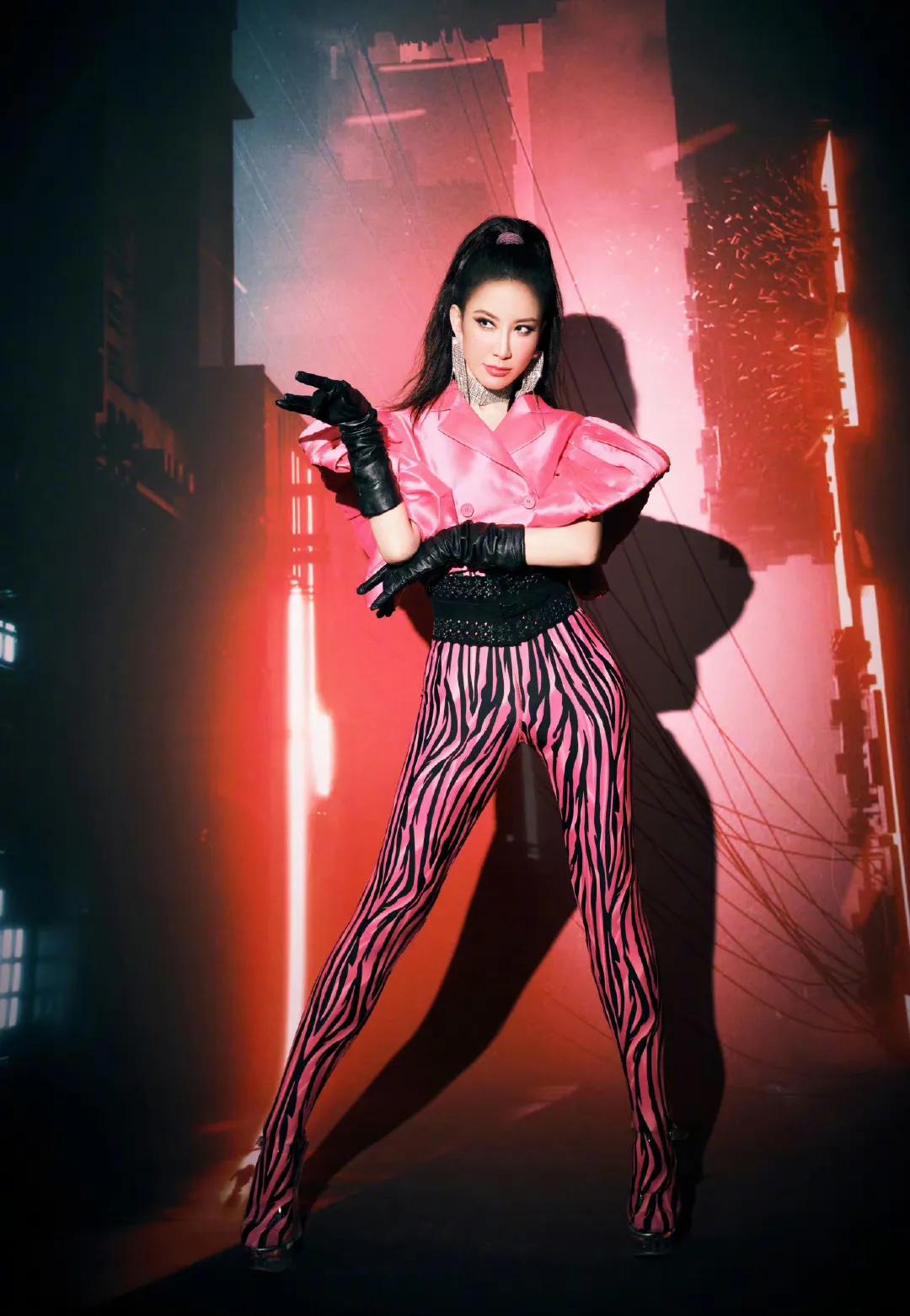 Coco Lee, the "Queen of Plastic Surgery": married a foreign husband 9 ...