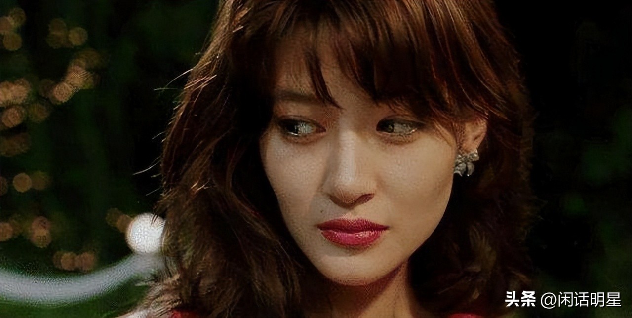 Why is she called the first female hooligan in the entertainment ...