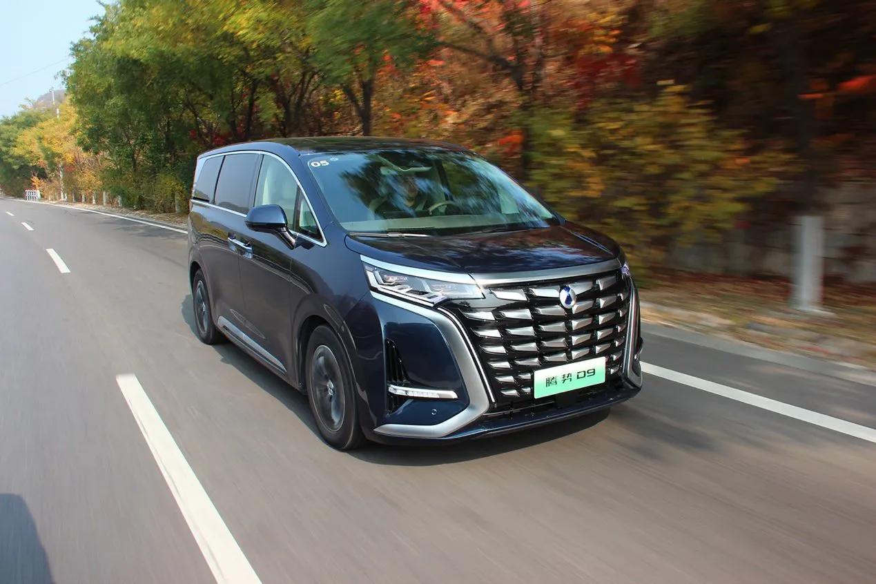 Growth against the trend, BYD's "nanny car" with an average landing ...