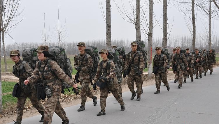 In addition to the "three major steps" of the People's Liberation Army ...