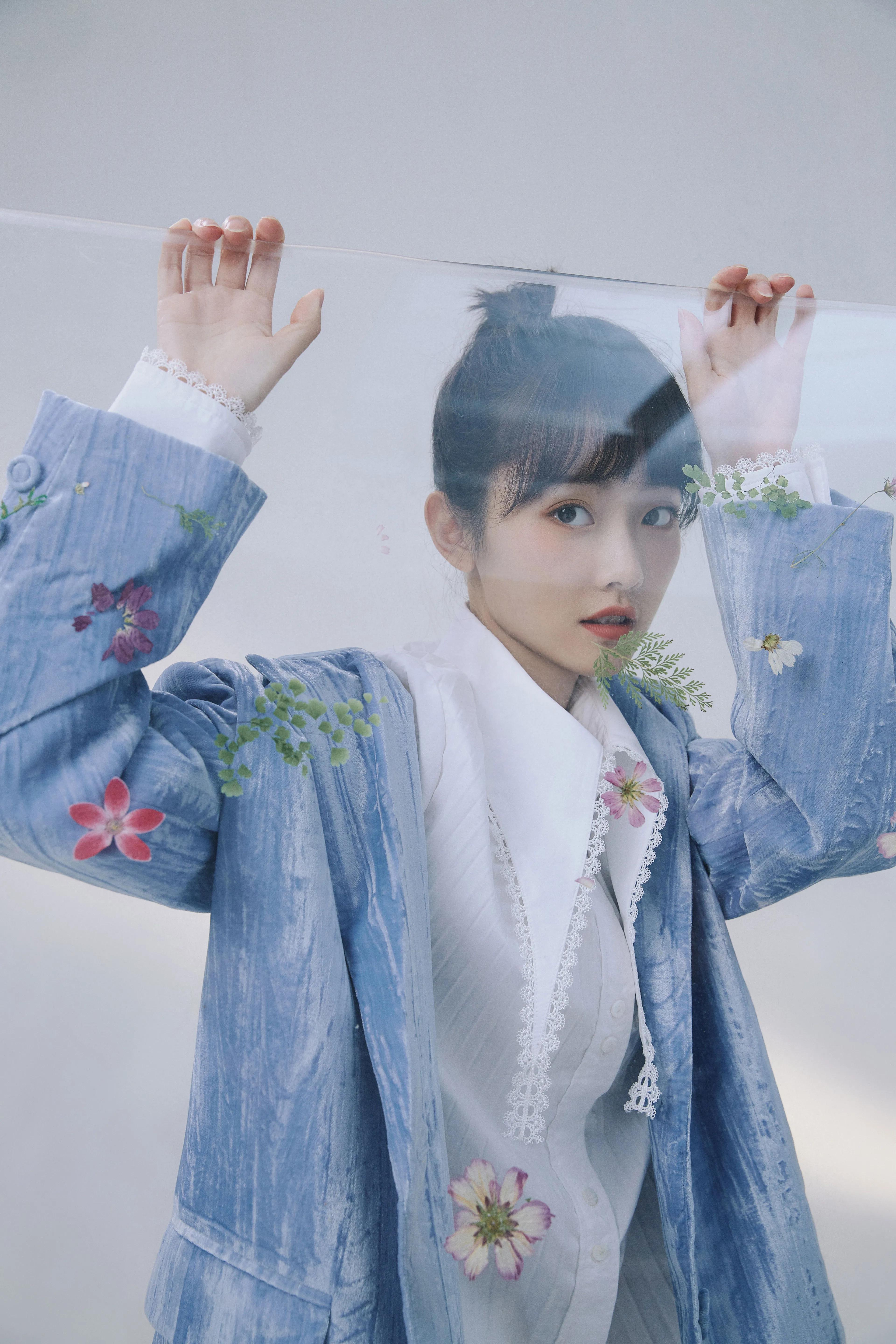 Wang Luqing is so beautiful - iNEWS