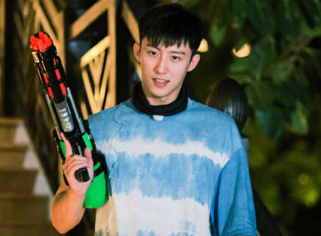 The same score is 6.4. Putting "Extreme Challenge" and "Running Man ...