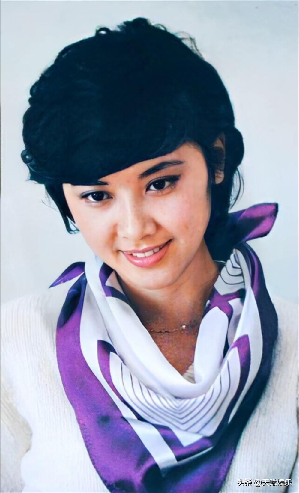 2023 version of national first-class actor Zhu Lin's beautiful photos ...