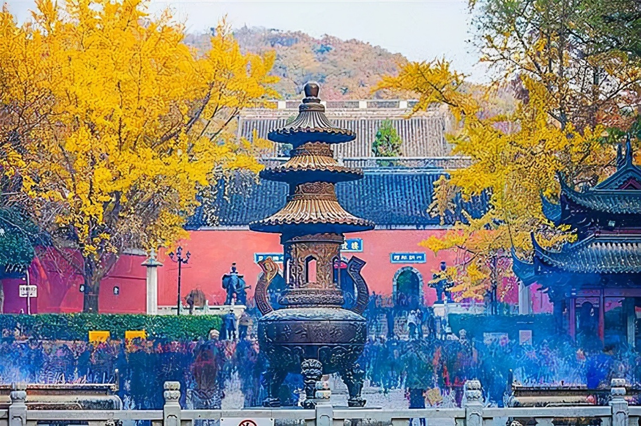 In 2008, after more than 1,400 years, the Mengshan Buddha statue ...