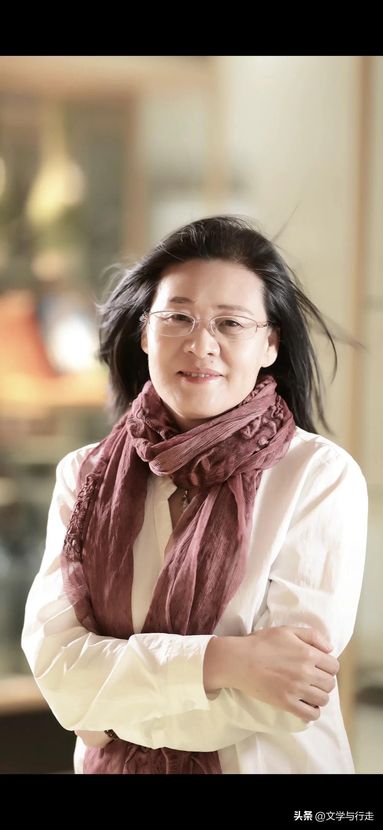 Mo Han: Listening to the wind and rain in front of Tanzhe Temple (3 ...