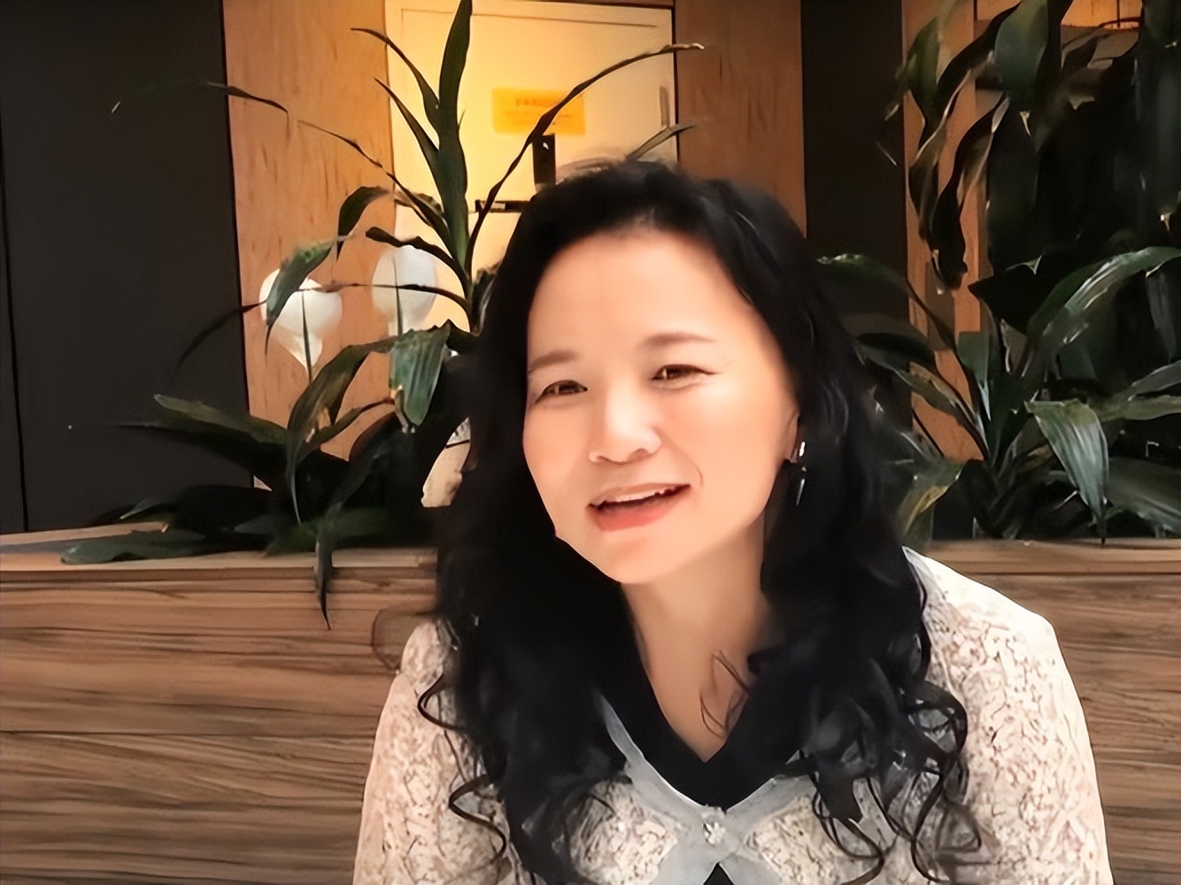 In the past, Cheng Lei, the host of CCTV, had been lurking in China for ...