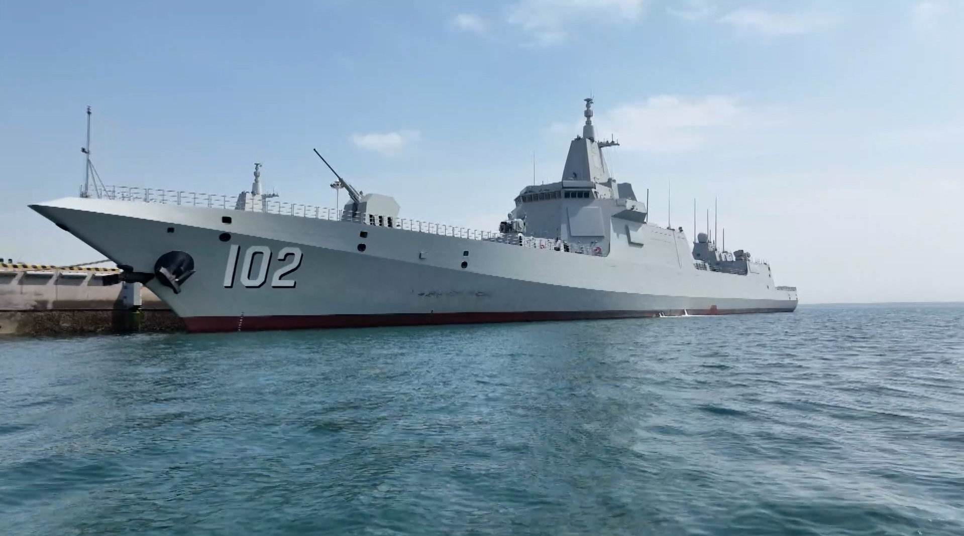 Are American aircraft carriers in danger?055 Great Expedition to test ...