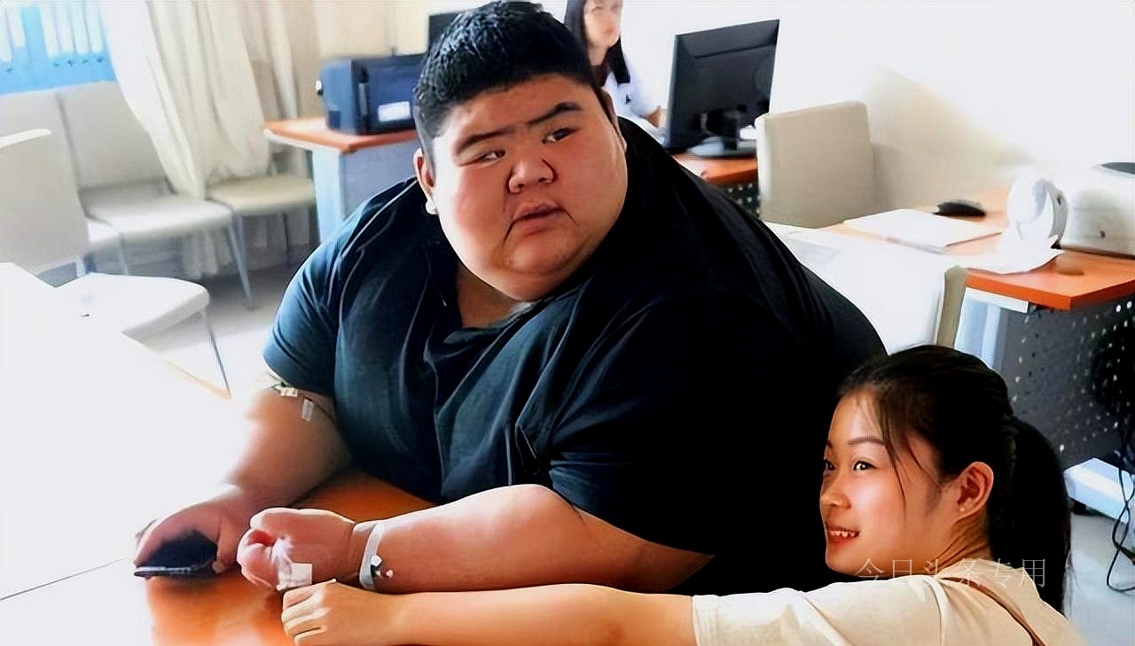 Wang Haonan, the fattest person in China, lost 480 pounds for love ...