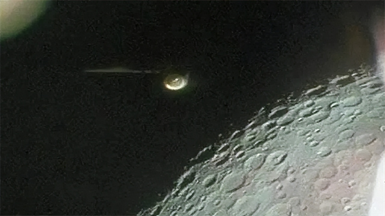 Bright flashes and roaming lights observed on the moon, signs of life ...