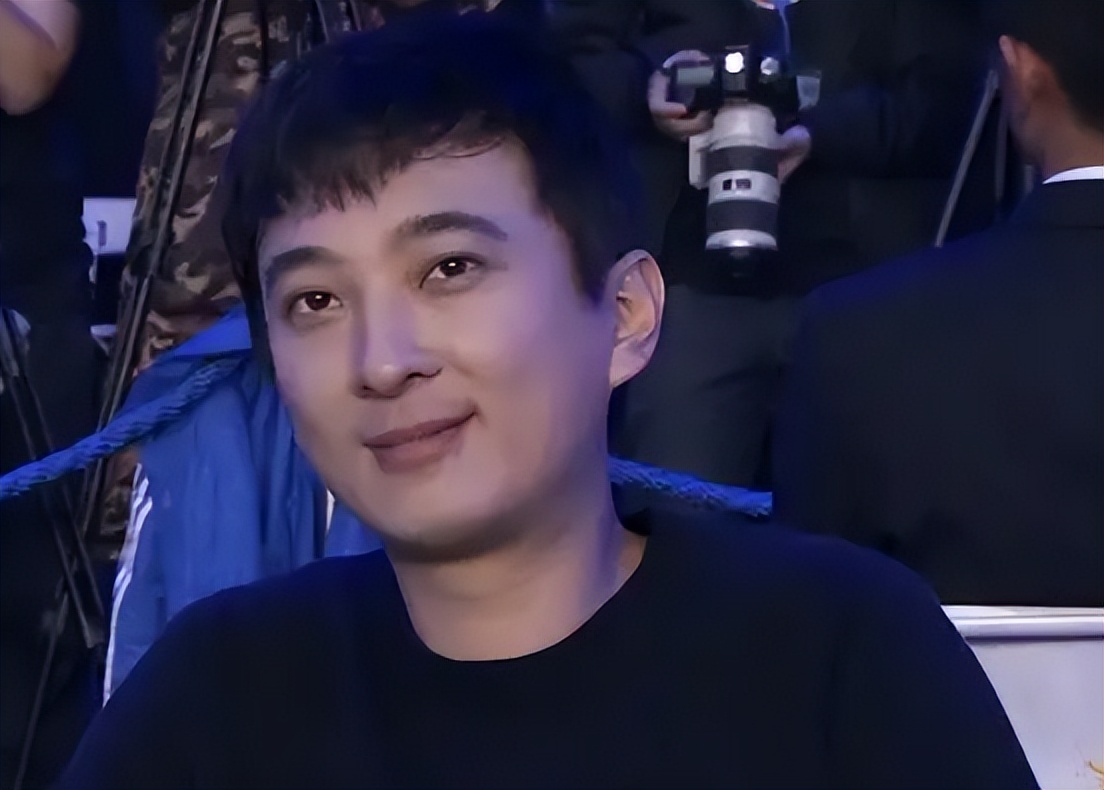 Qin Fen was fined 600,000 yuan for insider trading. The 61-year-old ...