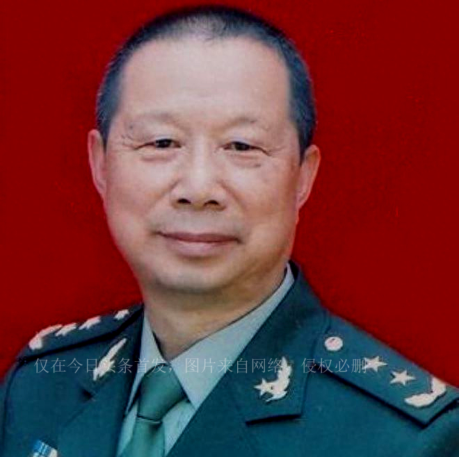 Su Rongsheng: The eldest son of General Su Yu. He showed his talents in ...