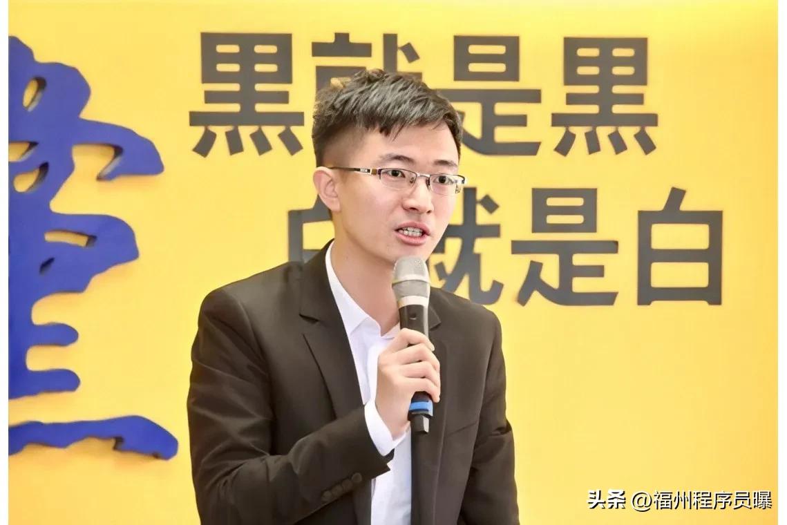 Qiu Yi, Wang Hongwei and Hou Hanting of Taiwan's unification faction ...