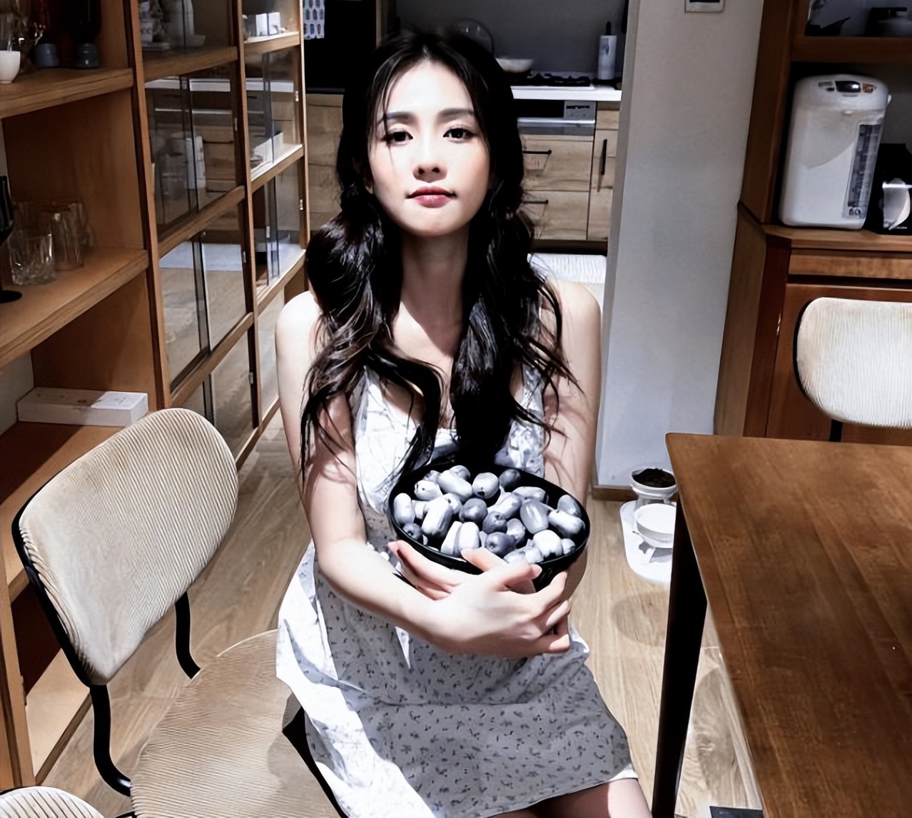 Bailu publicly apologized, sounding the alarm to the female stars set by Ai Li's husband ...