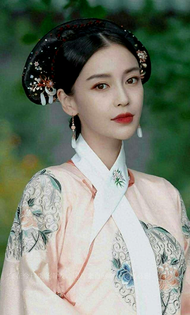 Taking stock of bookish actresses, Chen Xiaoxu is so stunning - iMedia