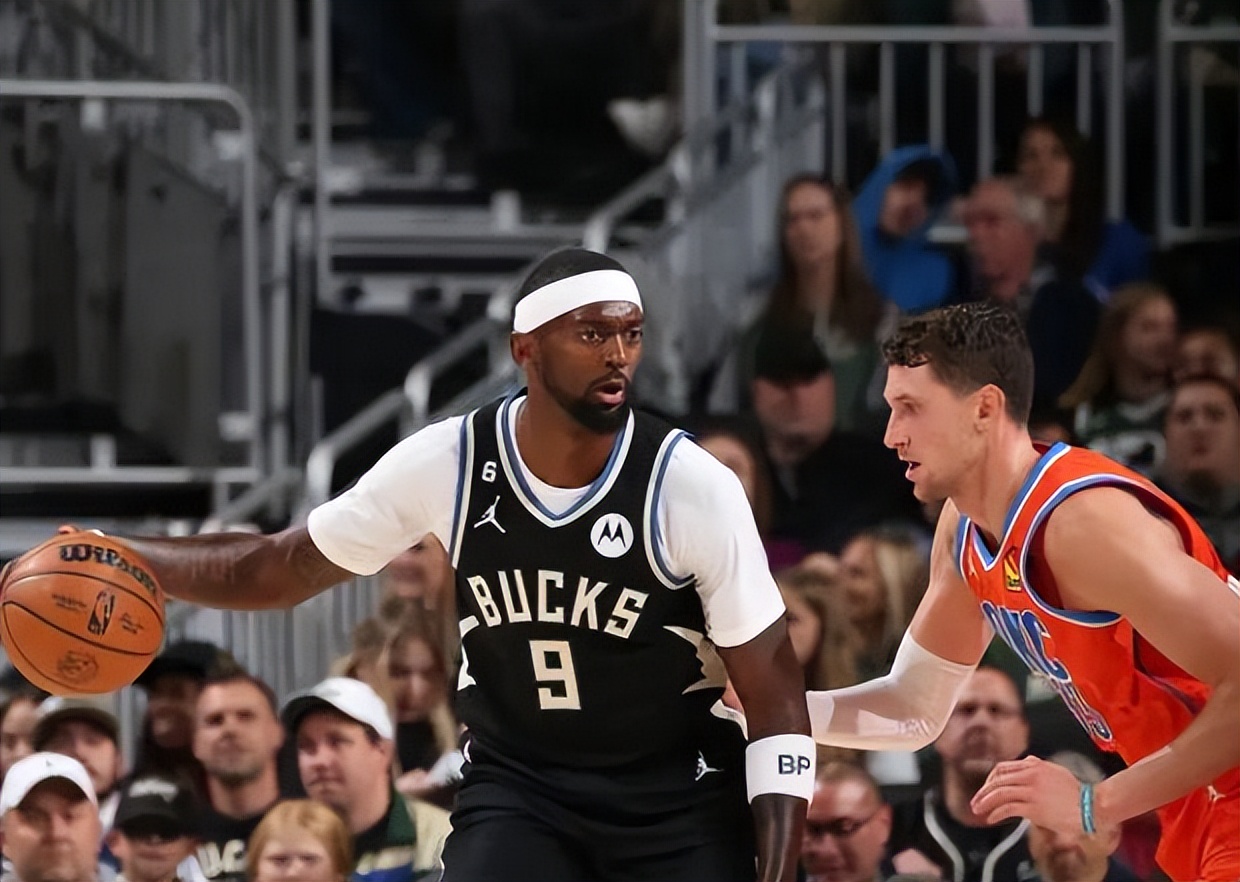 Crazy grab 21 rebounds record!The Bucks picked up 49 million ...