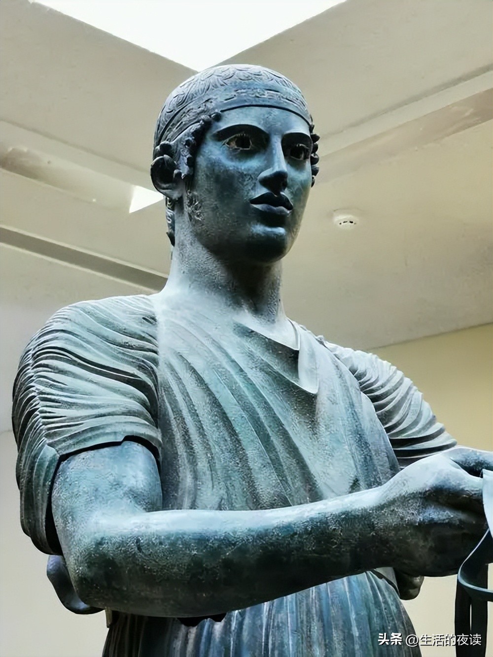 Exploring the Beauty of Ancient Greek Bronze Sculpture: Uncovering the ...