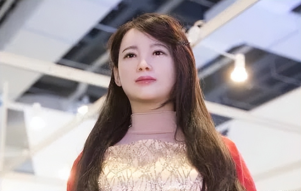 China's first beautiful intelligent robot is born, will the robot wife ...