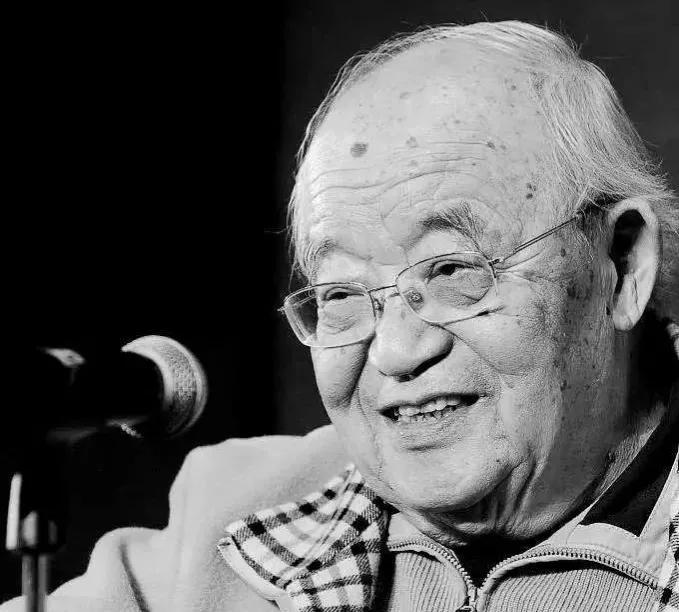 Last night, Qiao Yu, the author of "Unforgettable Tonight", passed away ...