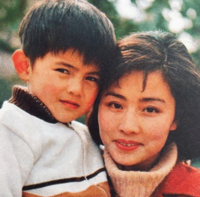 2-year-old child star Fang Chao: He encountered a height bottleneck at ...