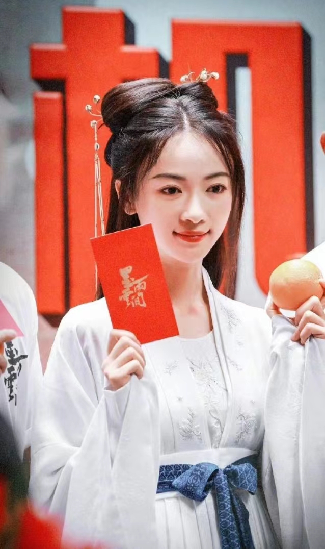 Yu Zheng has been promoting it for five years and gave away seven ...