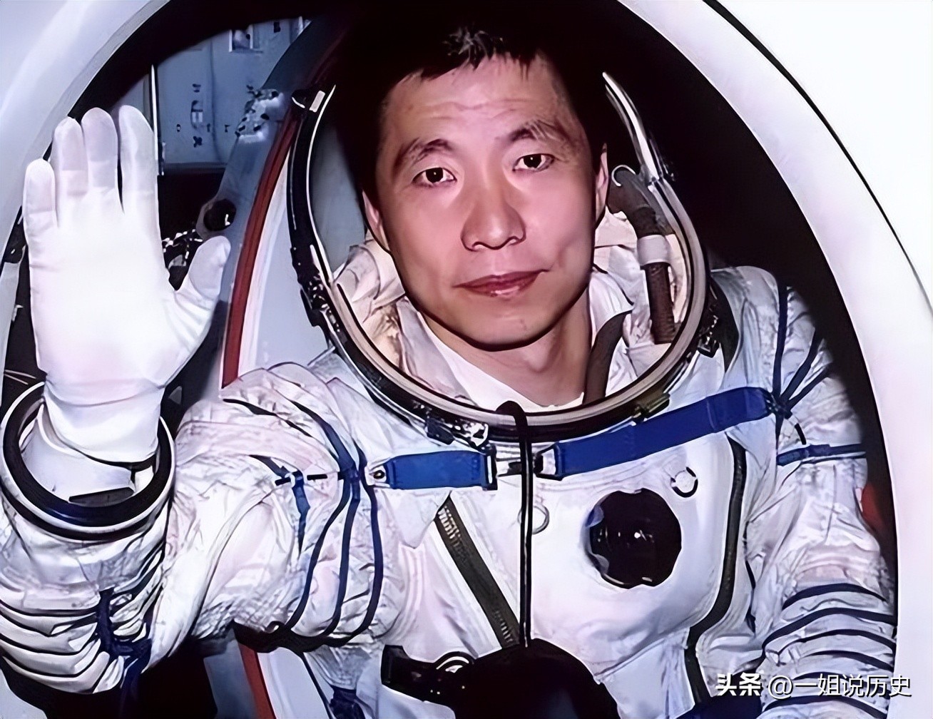 In 2003, Yang Liwei heard a mysterious "knock on the door" in space ...