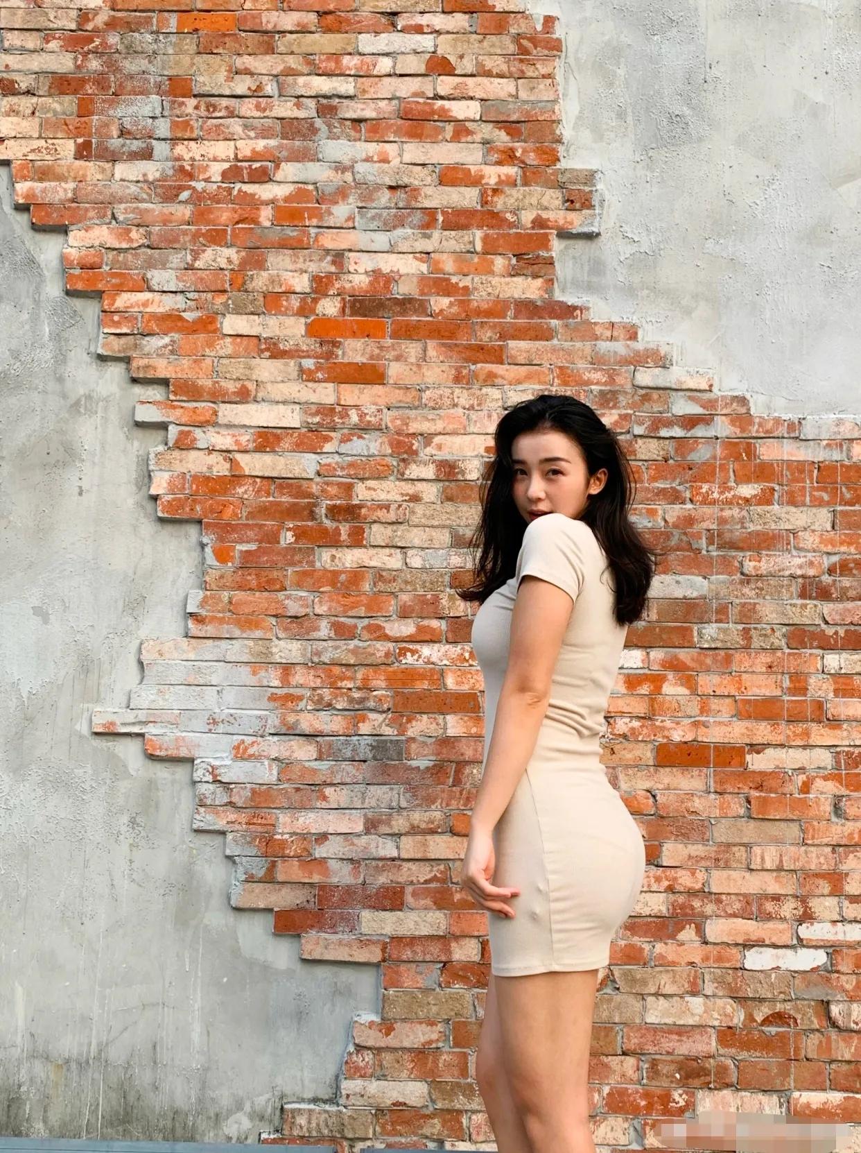 China's most beautiful NBA anchor Zhang Manyuan - iNEWS