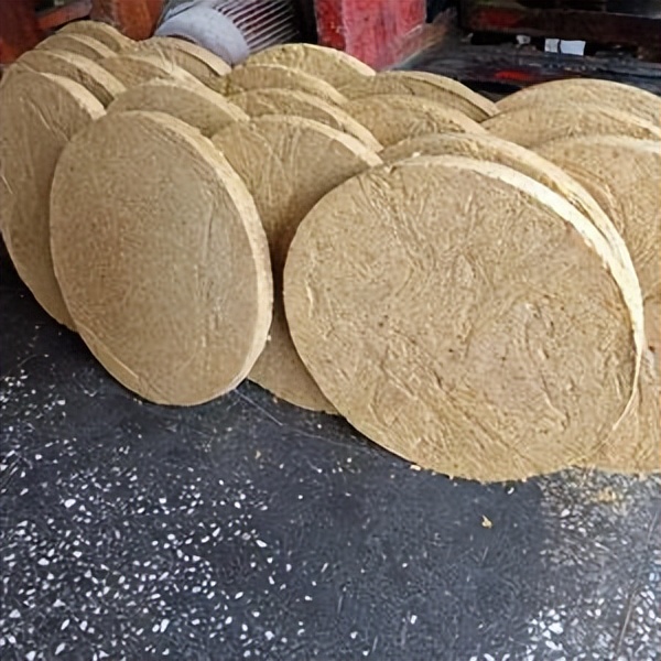 How do bean cakes, peanut cakes, and rapeseed cakes ferment? This is ...