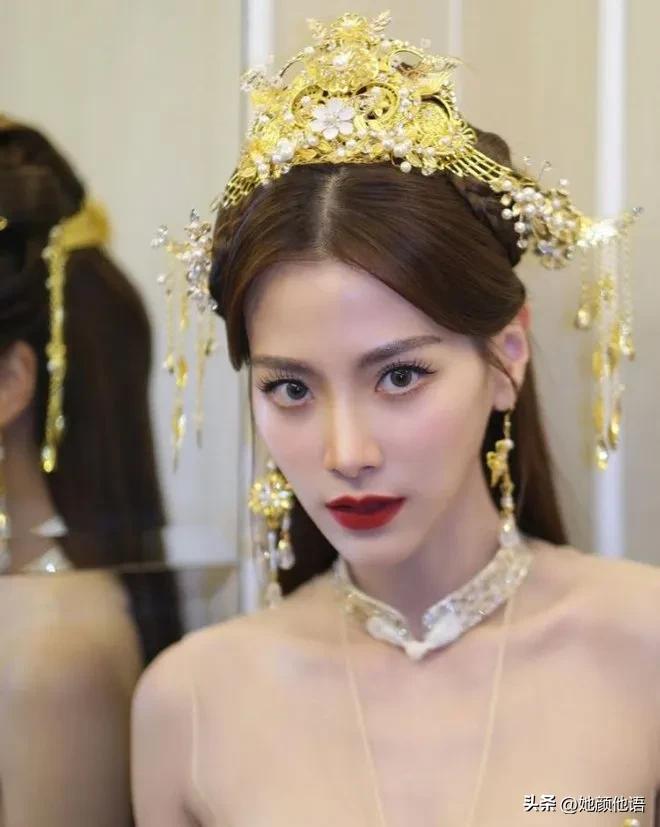 Goddess Baifen Pimchanok "has made a fuss" on the streets of Thailand ...
