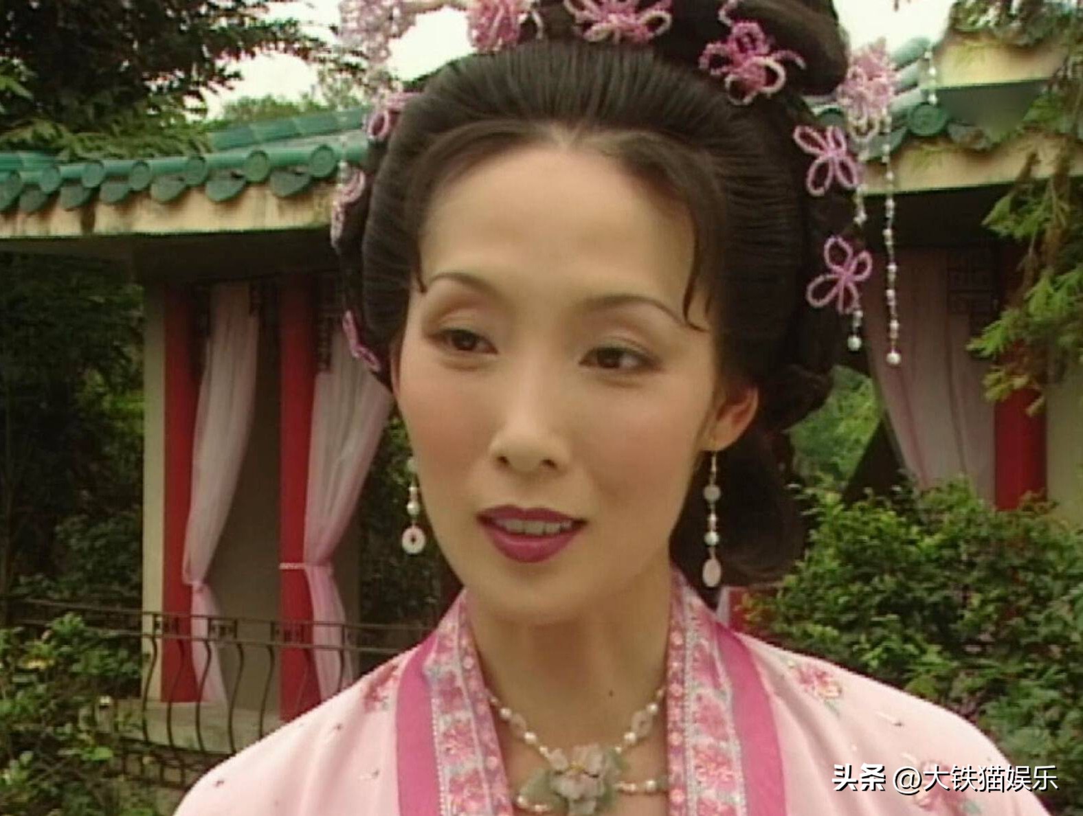 TVB emphasizes academic qualifications, and the 11 highly regarded ...