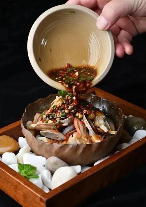 Gourmet production series: secret bullfrog, grilled fish with ...