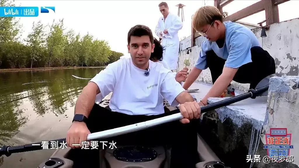 Tang Xiaoqiang, who participated in the [Informal Talk] program, was ...