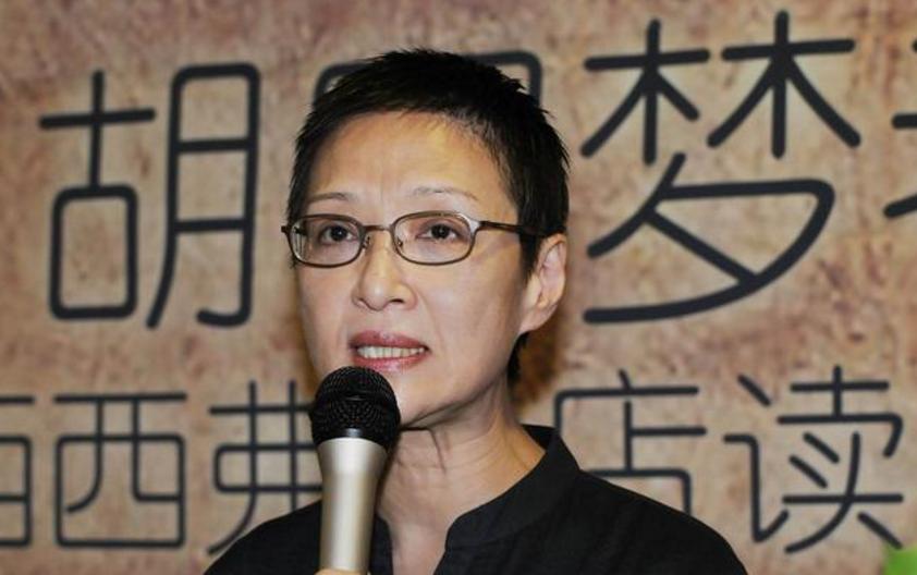 Li Ao: I was convinced by Hu Yinmeng's feet, but the marriage lasted ...