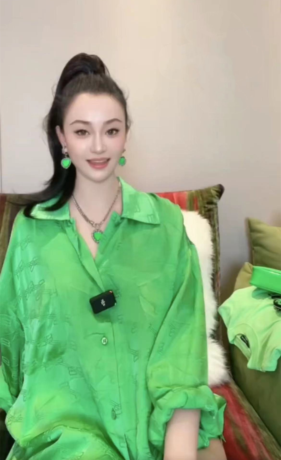 Wu Xiubo's third child, Chen Yulin, lives in his hometown in Hubei. He ...