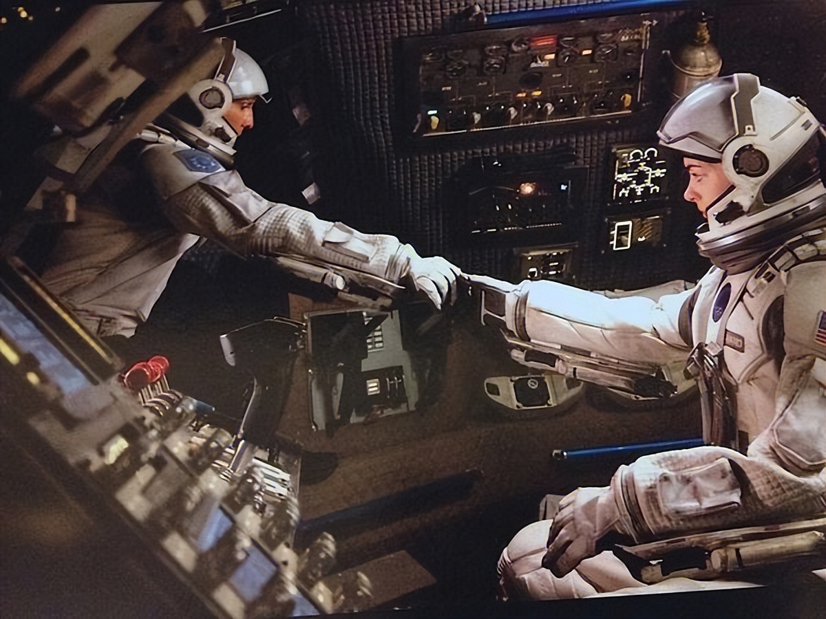 The movie "Interstellar", an interstellar journey across time and space ...