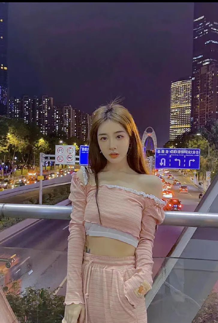 Wang Jiaer, Guo Ziyu, Tang Hede, Zhu Zixiao, Canglan Jue - iMedia