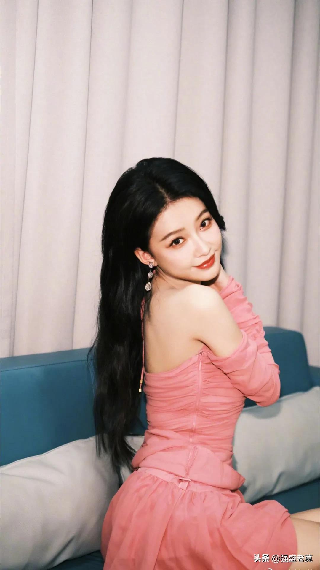 Sun Yi stunning photo - iNEWS