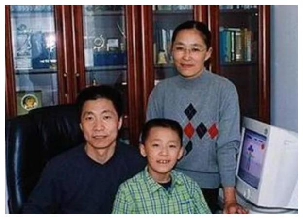Zhang Yumei: The wife of Yang Liwei, who was introduced to her son by ...